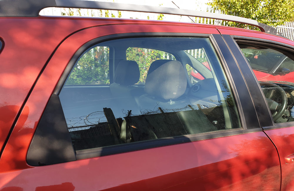 Suzuki SX4 Door window glass driver side rear 2006-2014 1.6 Petrol ...