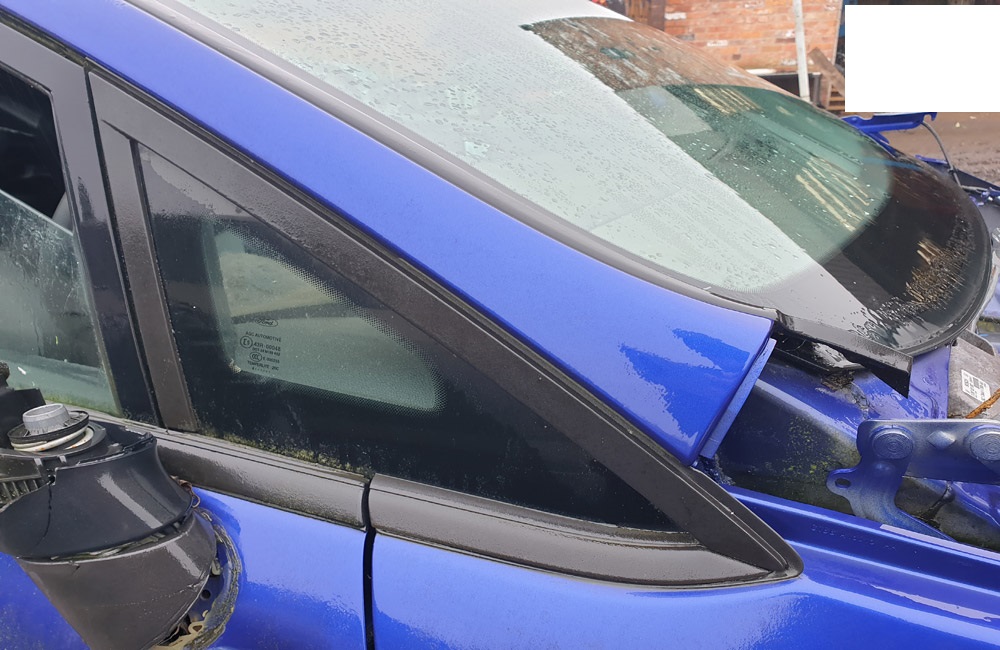 Ford Fiesta Quarter window glass driver side front vented MK7